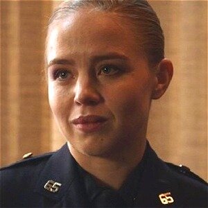 Why Officer Carlie Gillson From Blue Bloods Looks So Familiar - ZergNet