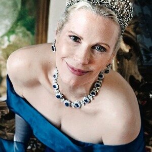 Italian Princess Rita Carpenter Tangled In Eviction War - ZergNet