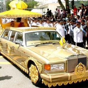 The Sultan Of Brunei's Car Collection Is Stunning - ZergNet