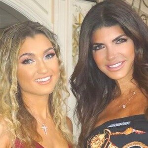 Teresa's Daughter Received A Major Honor & We're Super Impressed - ZergNet