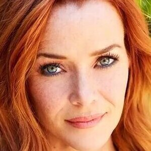 Remembering The Castle Actors We've Sadly Lost - ZergNet