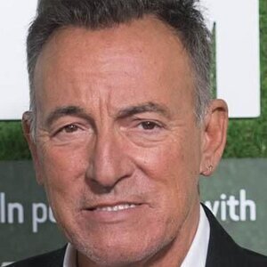 Bruce Springsteen Shares His One Regret About His Wife - ZergNet