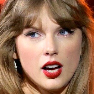 The Stunning Transformation Of Taylor Swift Is Turning Heads - ZergNet