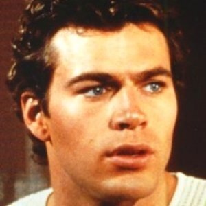 The Most Tragic On-Set Actor Deaths Of All Time - ZergNet