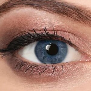 The Surprising Eye Color That's Really Most Attractive - ZergNet