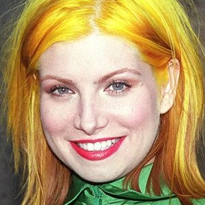 Pop Star Vitamin C Did Not End Up Where We Expected - ZergNet